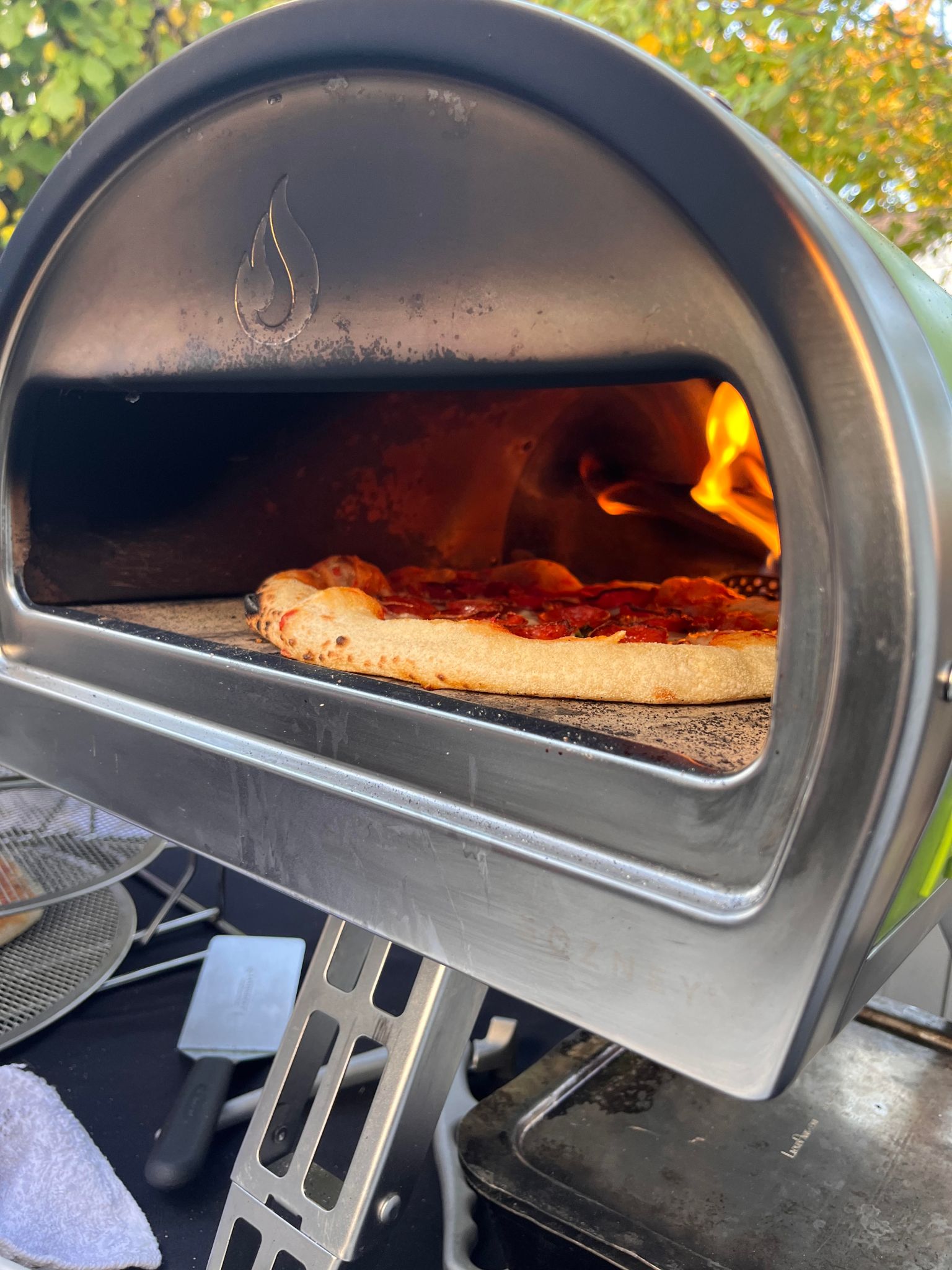 Book Now – Breaking Crust